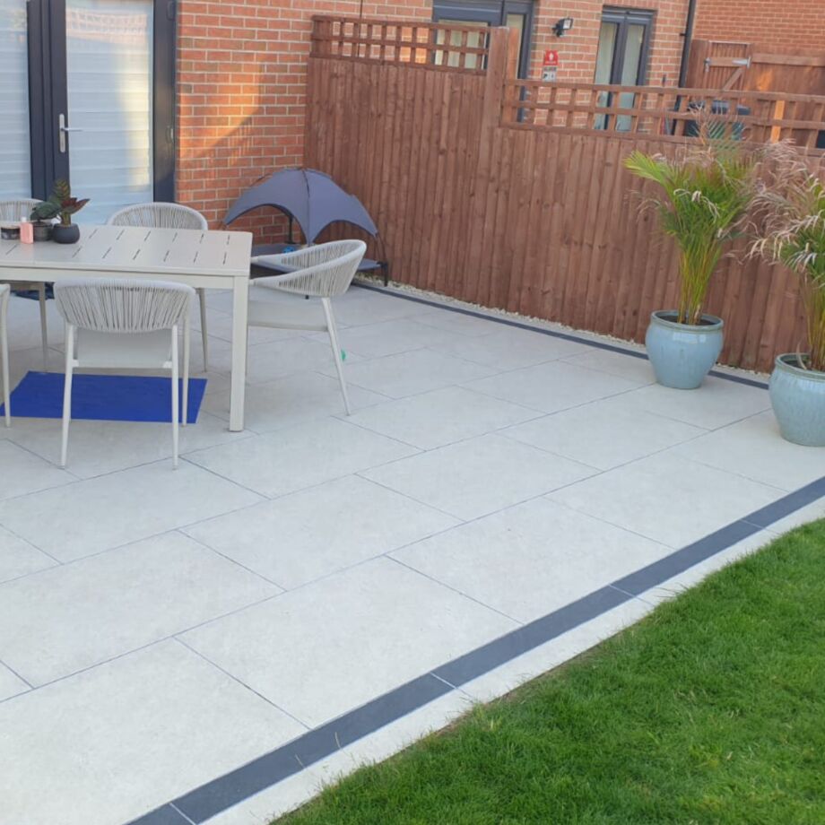 Paving Superstore Porcelain Select Range Quartz White PAVING SLABS