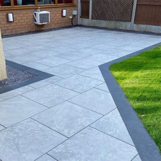 Grey Paving Slabs for Patios & Gardens | Paving Superstore