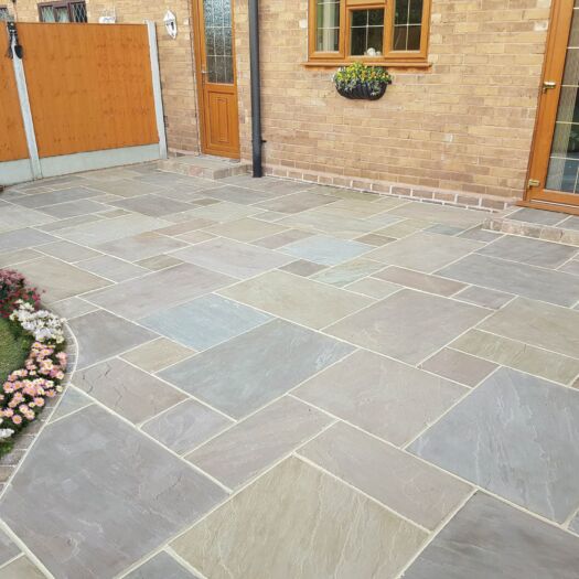 Sandstone Paving Slabs & Flags | Paving Superstore