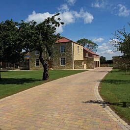 Brett Paving Concrete 'Alpha Antique & Trio' Autumn | Paving Superstore