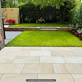 London Stone Sawn Sandstone Light Buff Paving Slabs